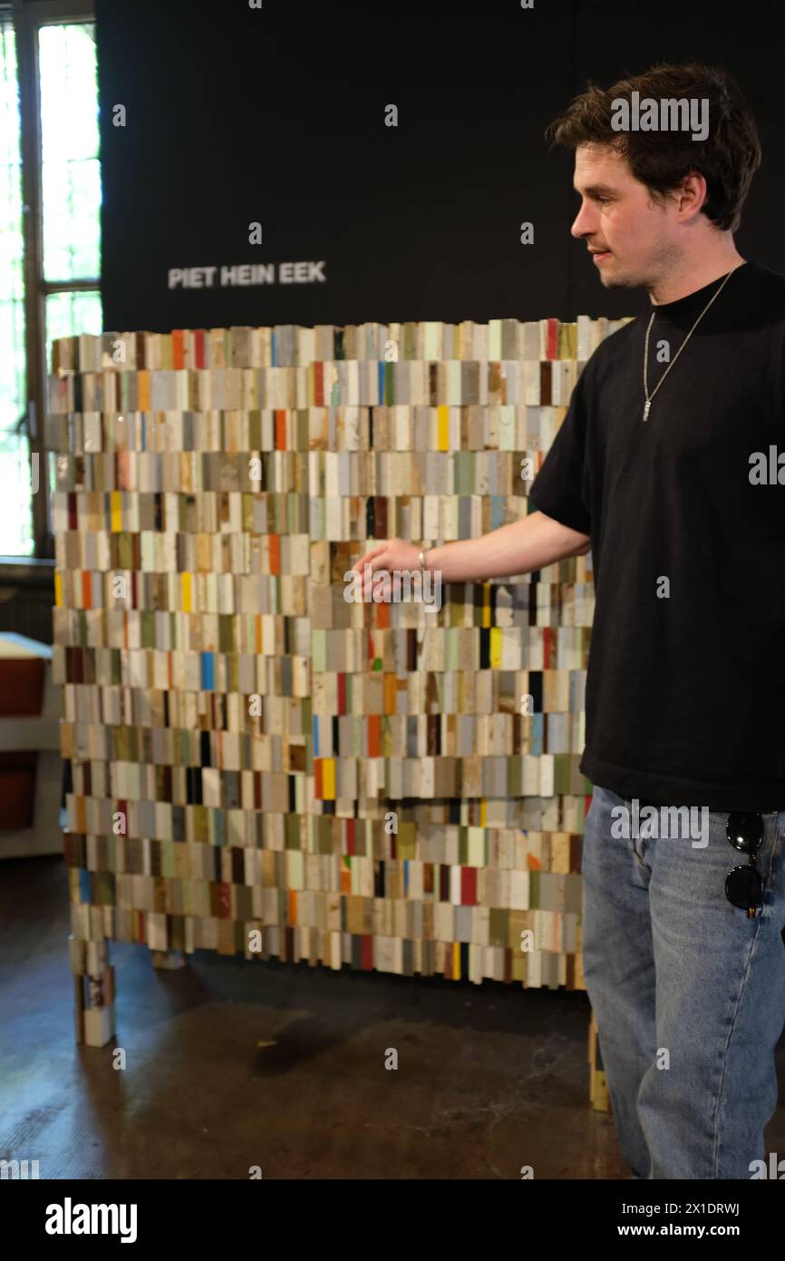 Works of Piet Hein Eek, Holland designer, at the Rossana Orlandi ...