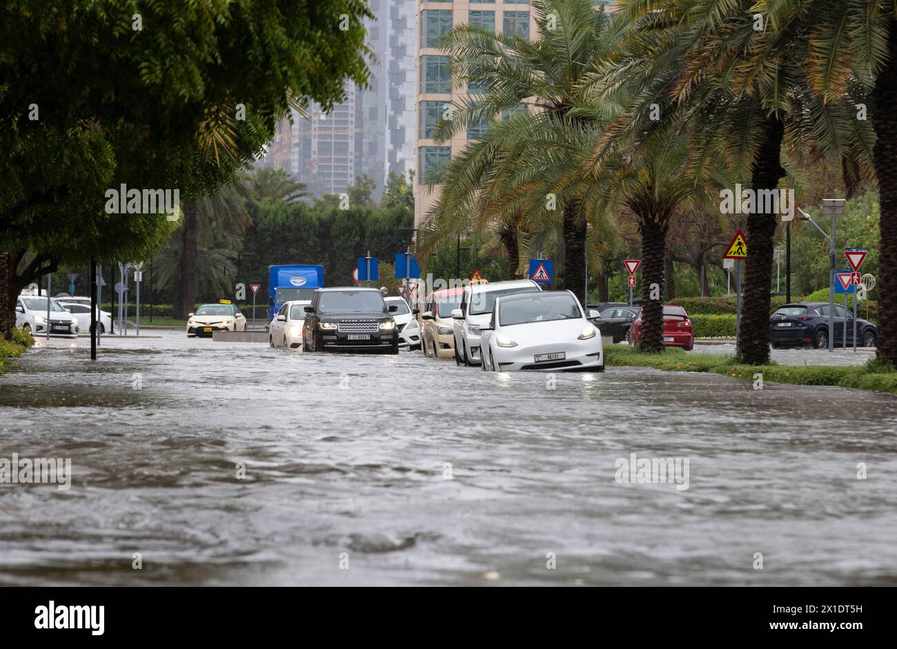 Dubai street flooded hi-res stock photography and images - Alamy