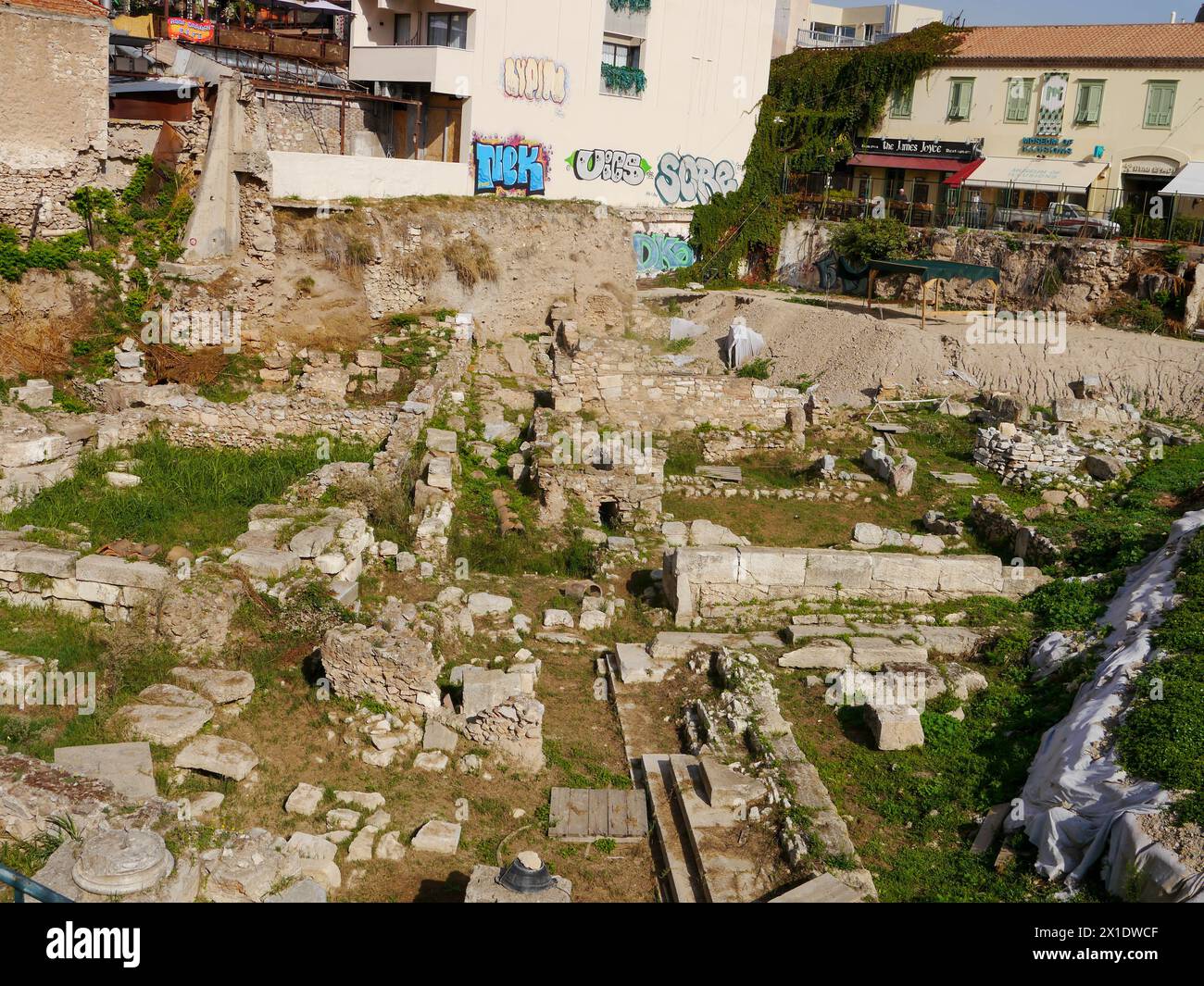 Stoa poikile painted porch hi-res stock photography and images - Alamy