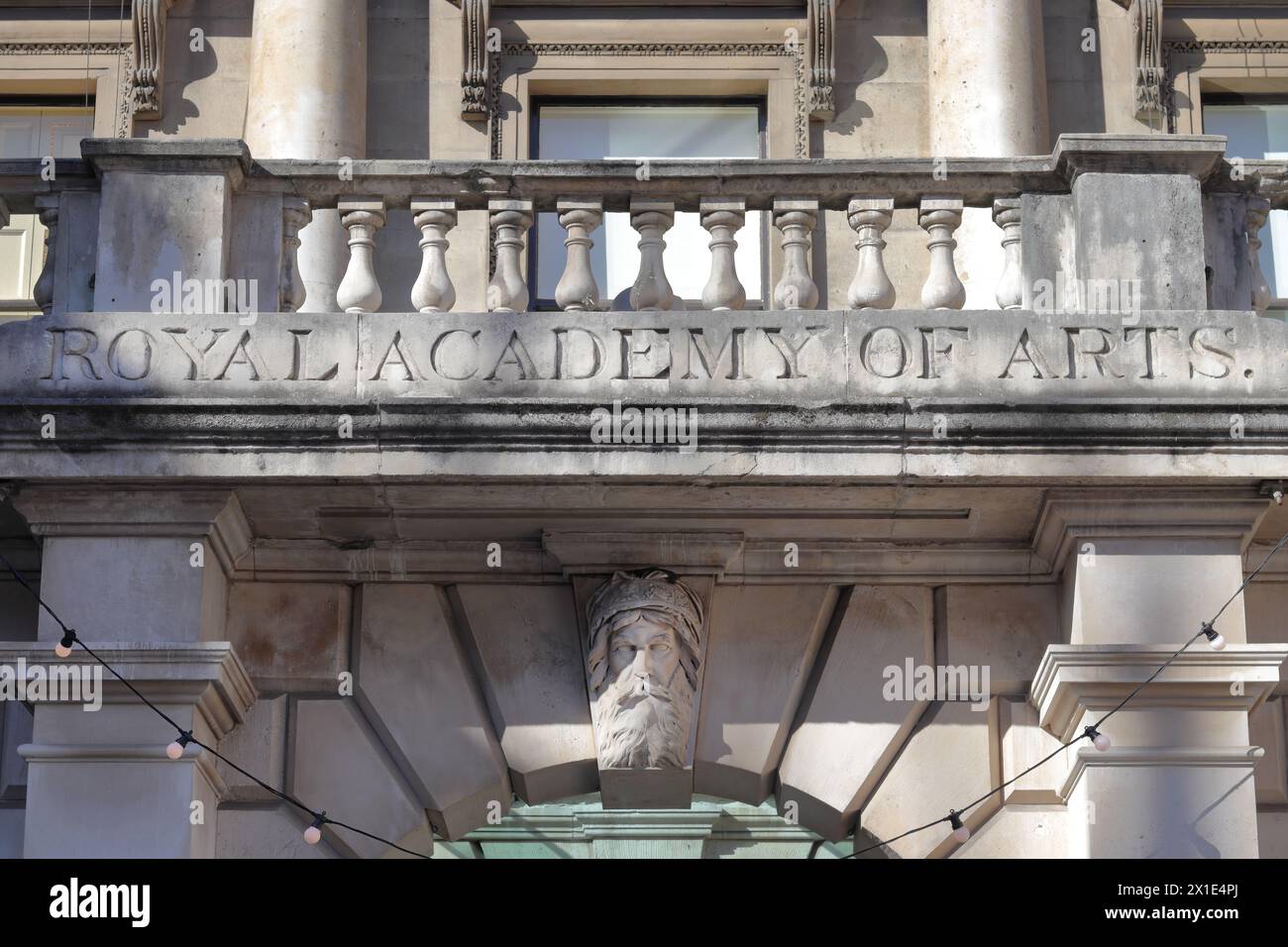 Empire house in london united hi-res stock photography and images - Alamy