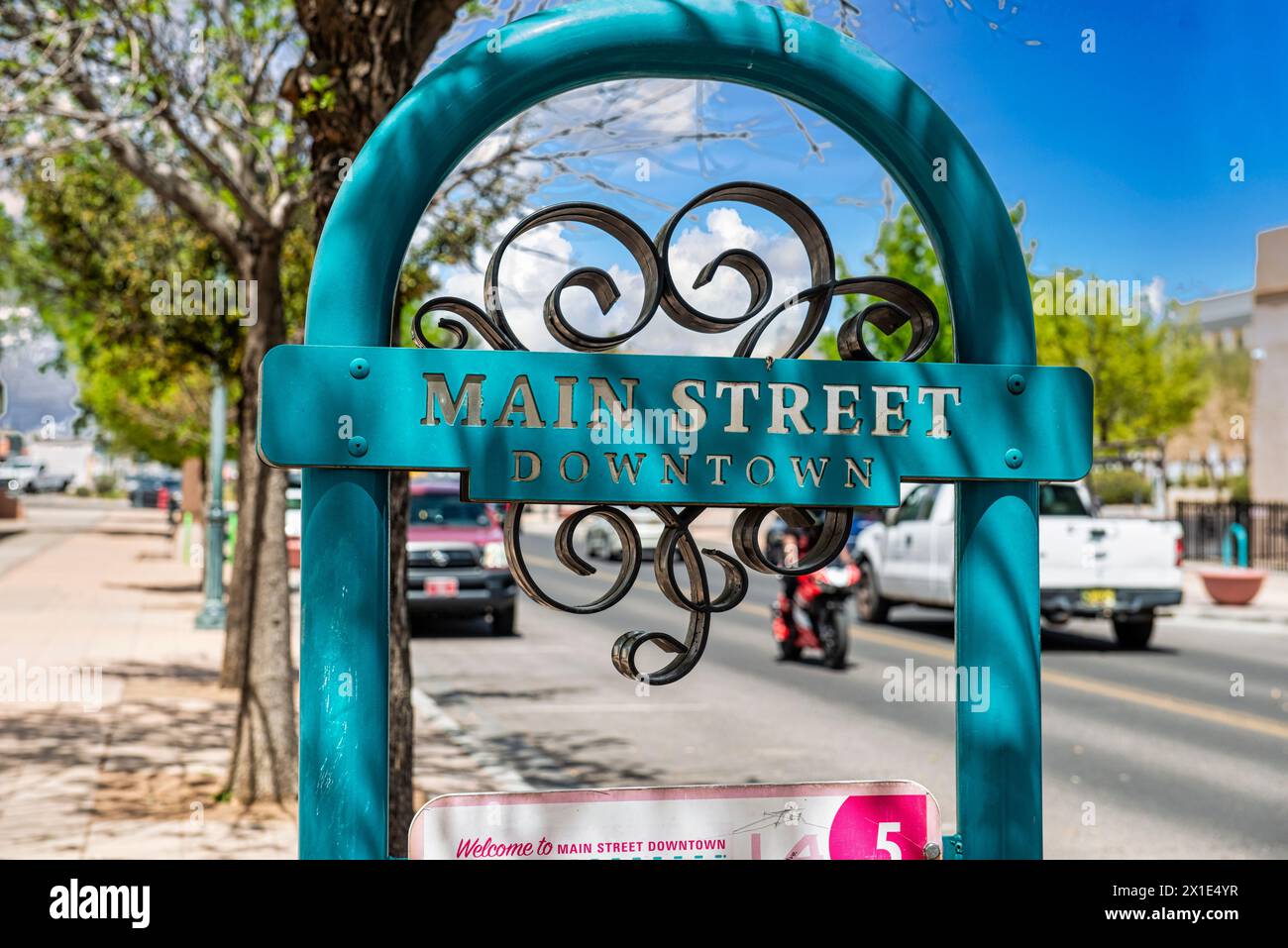 Downtown main street retro hi-res stock photography and images - Alamy