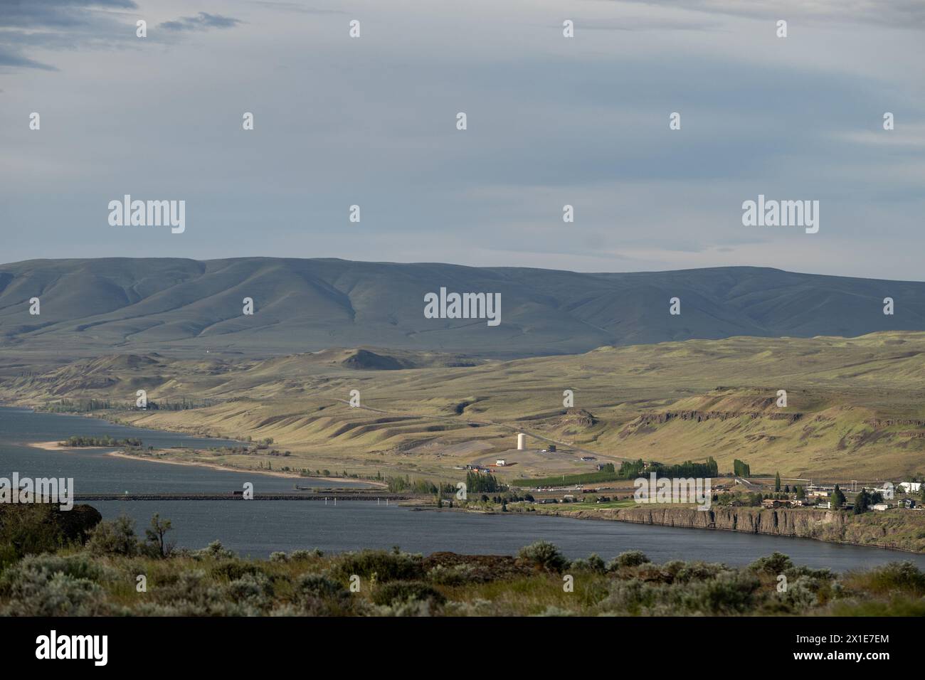 Vantage Washington road side stop for beautiful pictures Stock Photo ...