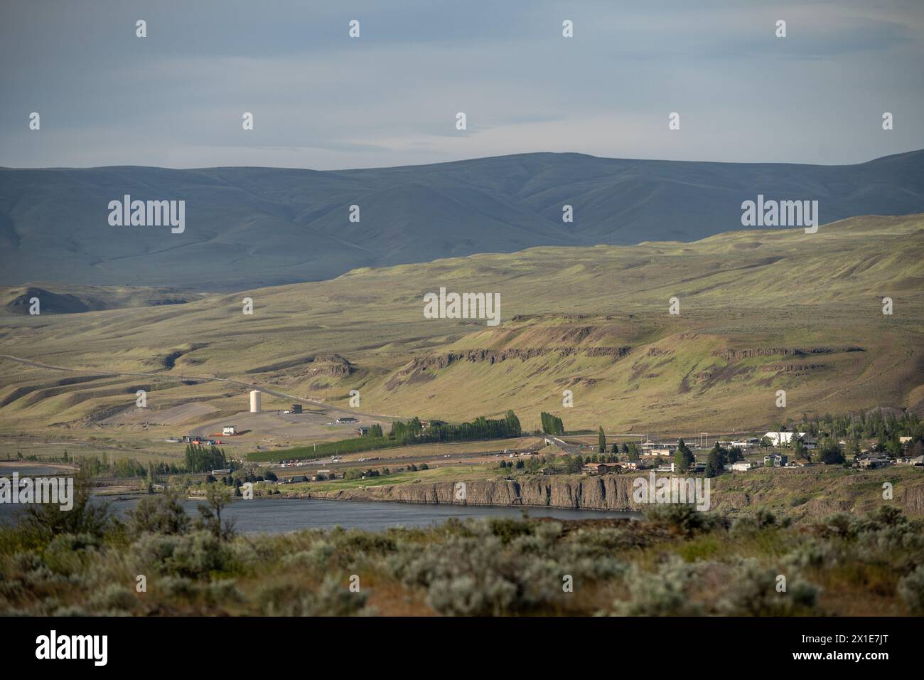 Vantage Washington road side stop for beautiful pictures Stock Photo ...