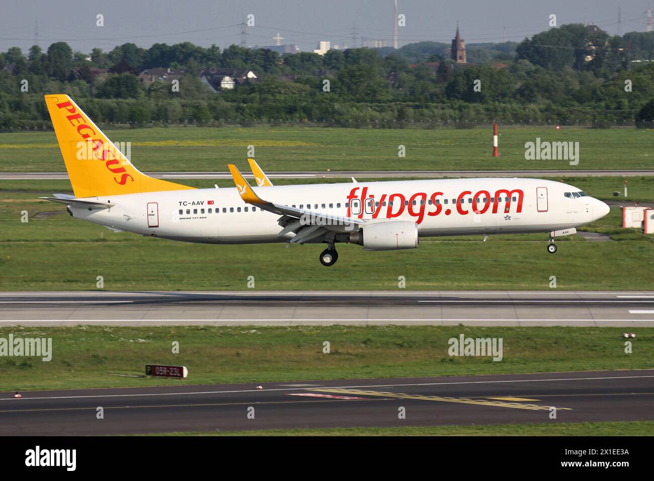Turkish Pegasus Boeing 737-800 with registration TC-AAV on short final ...