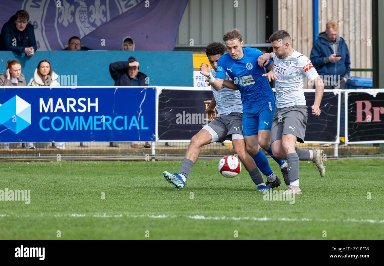 Warrington Ryland's Ben Hardcastle is sandwiched between two players at ...