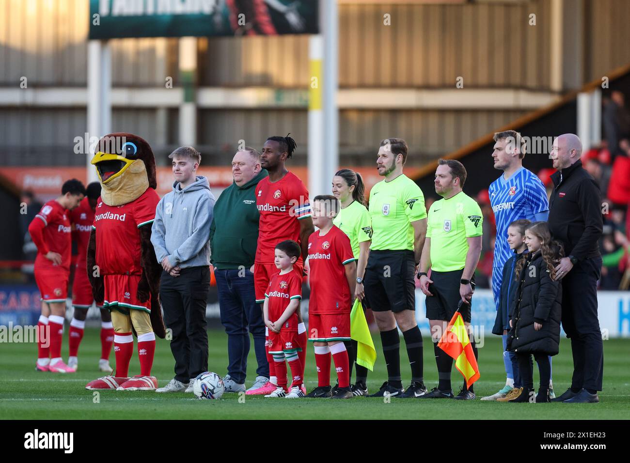 Efl mascots hi-res stock photography and images - Alamy