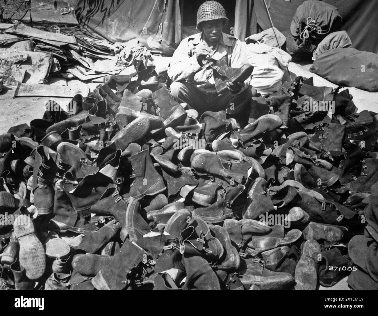 Trench foot hi-res stock photography and images - Alamy