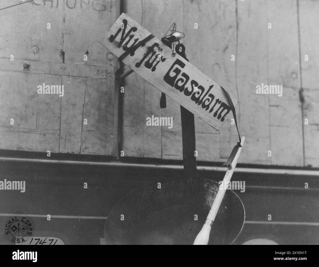 World War I Photos: A frying pan used as a gas alarm gong left by the ...