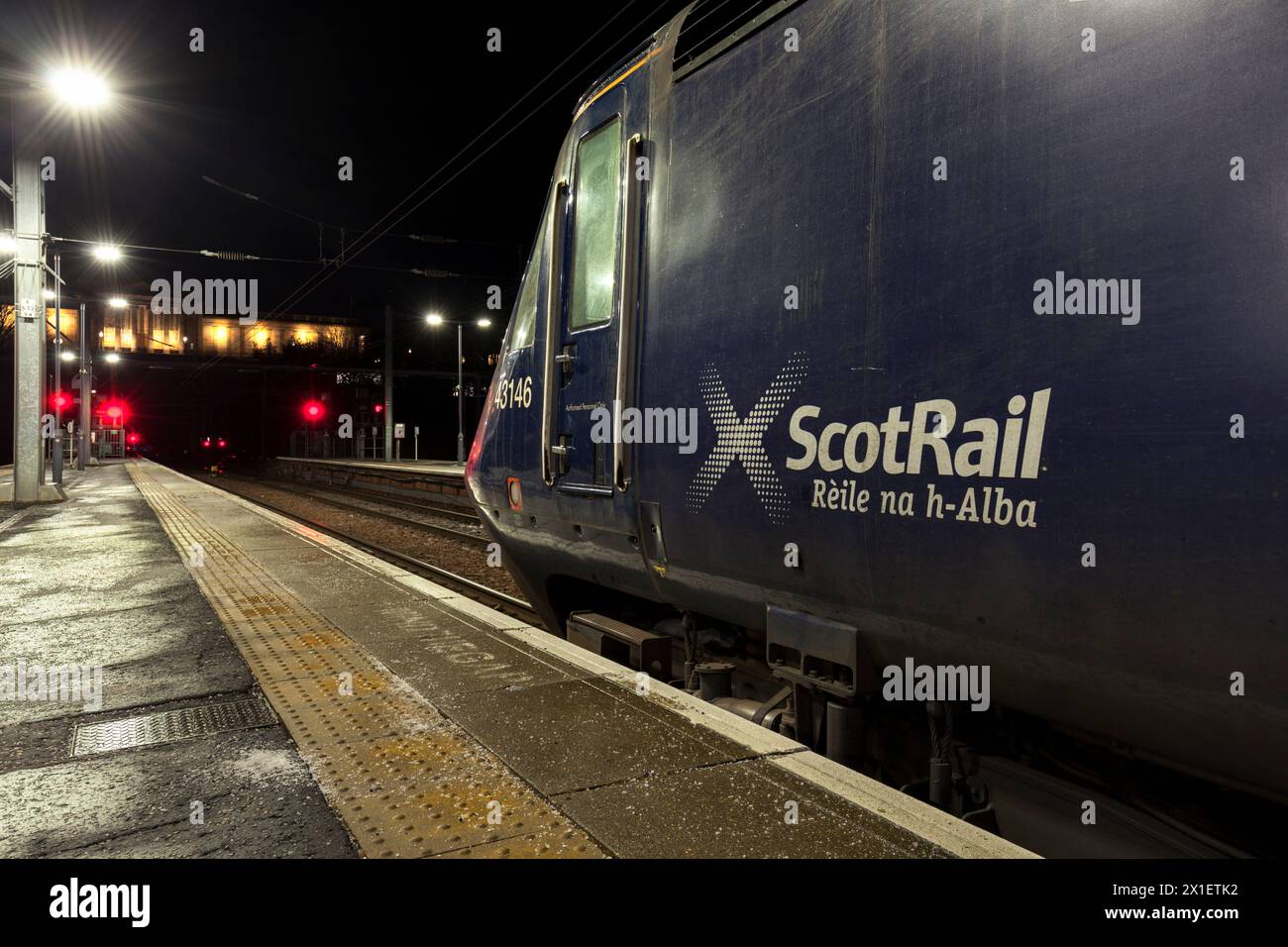 Scotrail Inter7City power car 43146 at Edinburgh Waverley with the ...