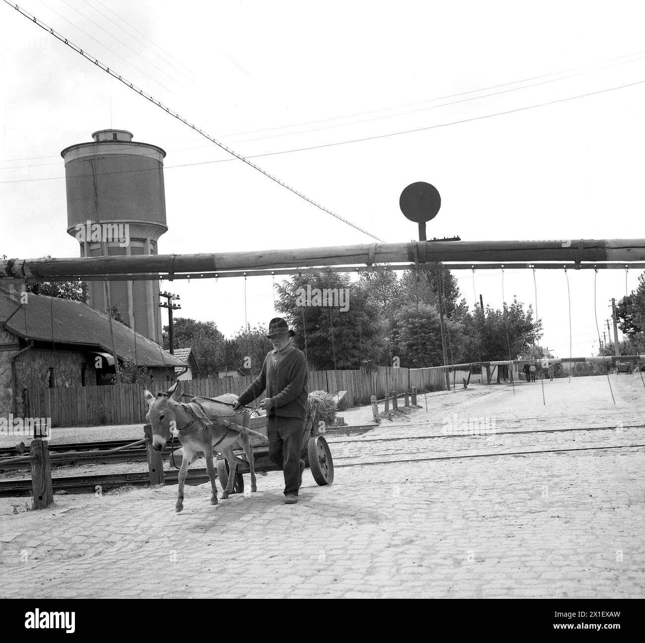 Poor man at the gate hi-res stock photography and images - Alamy