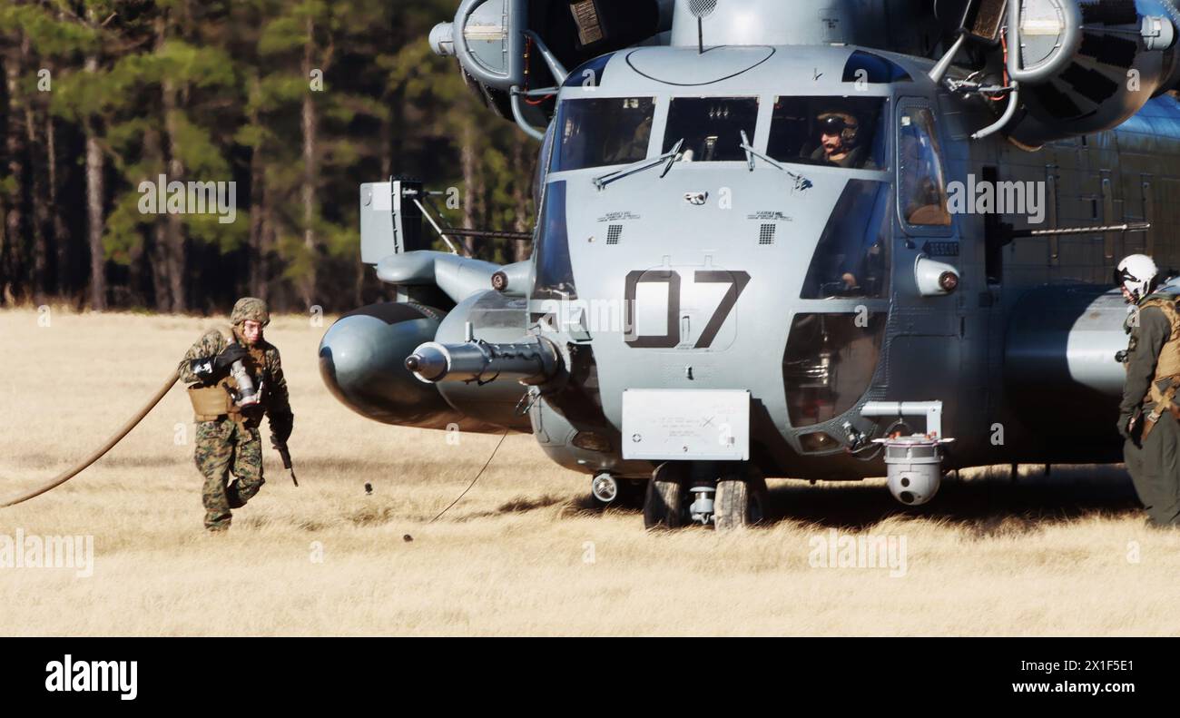 The Marine Wing Support Squadron 472 (MWSS-472) is a reserve aviation ...