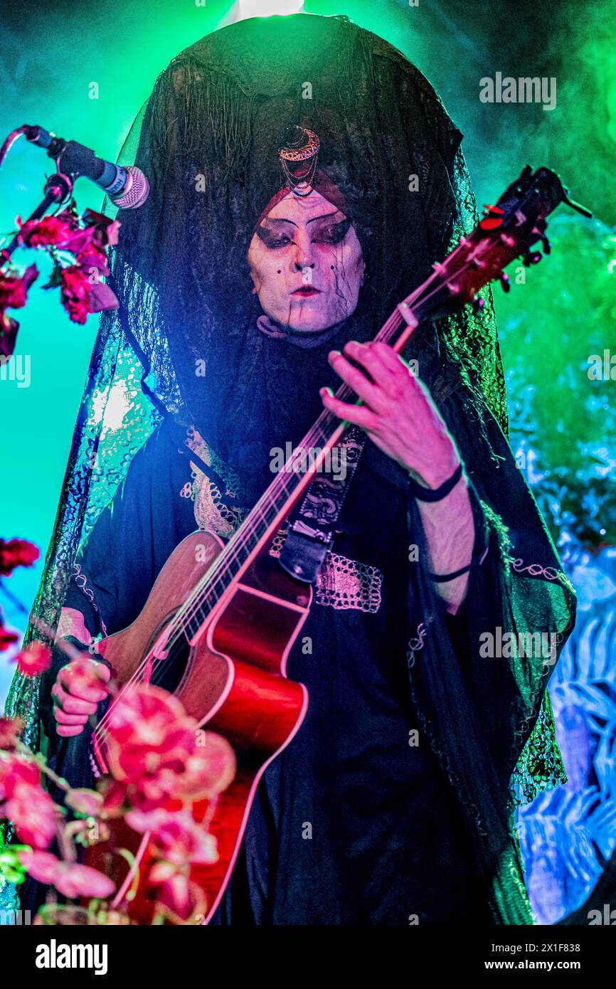 Hulten hi-res stock photography and images - Alamy