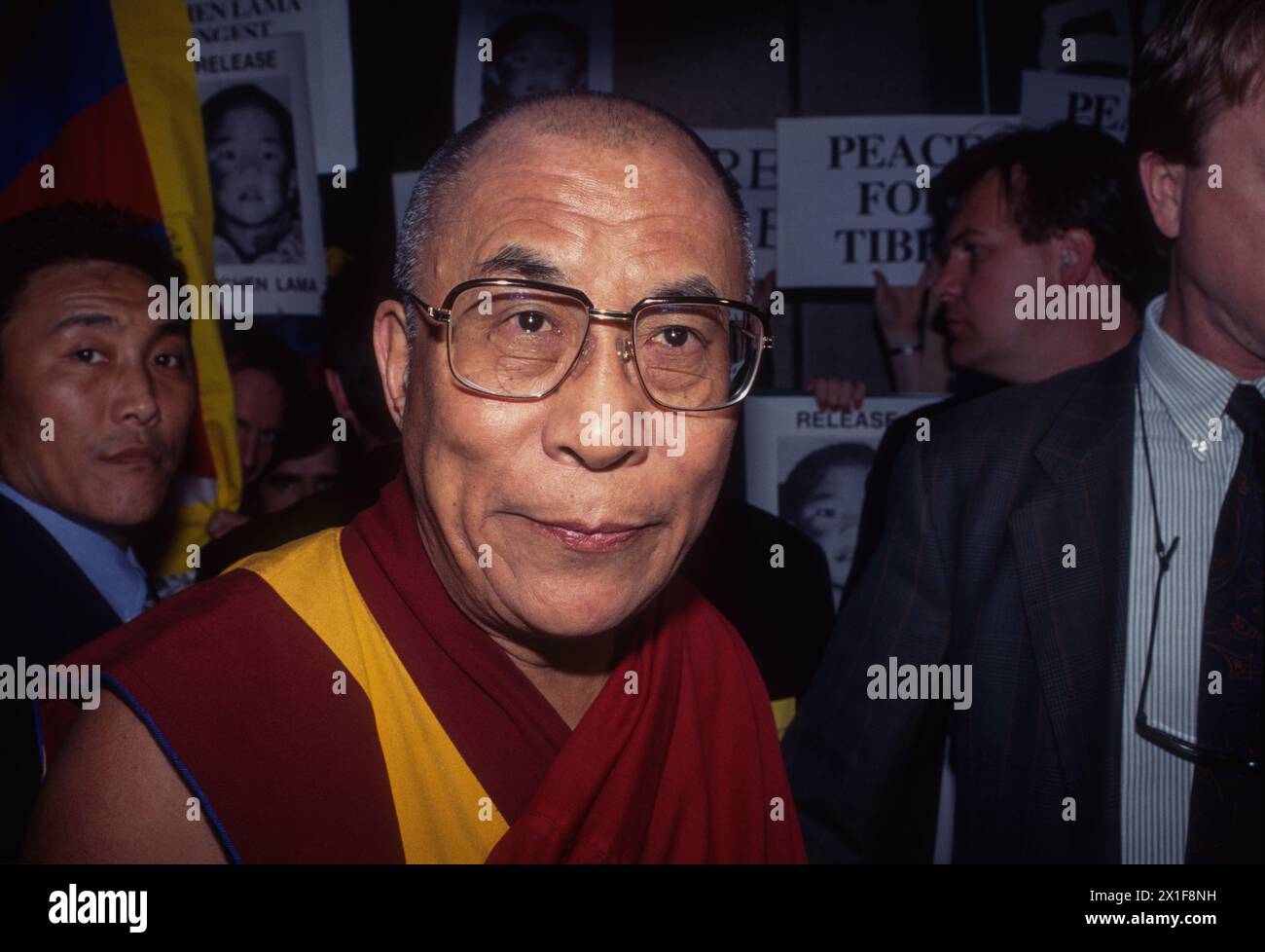 Lama thondup hi-res stock photography and images - Alamy