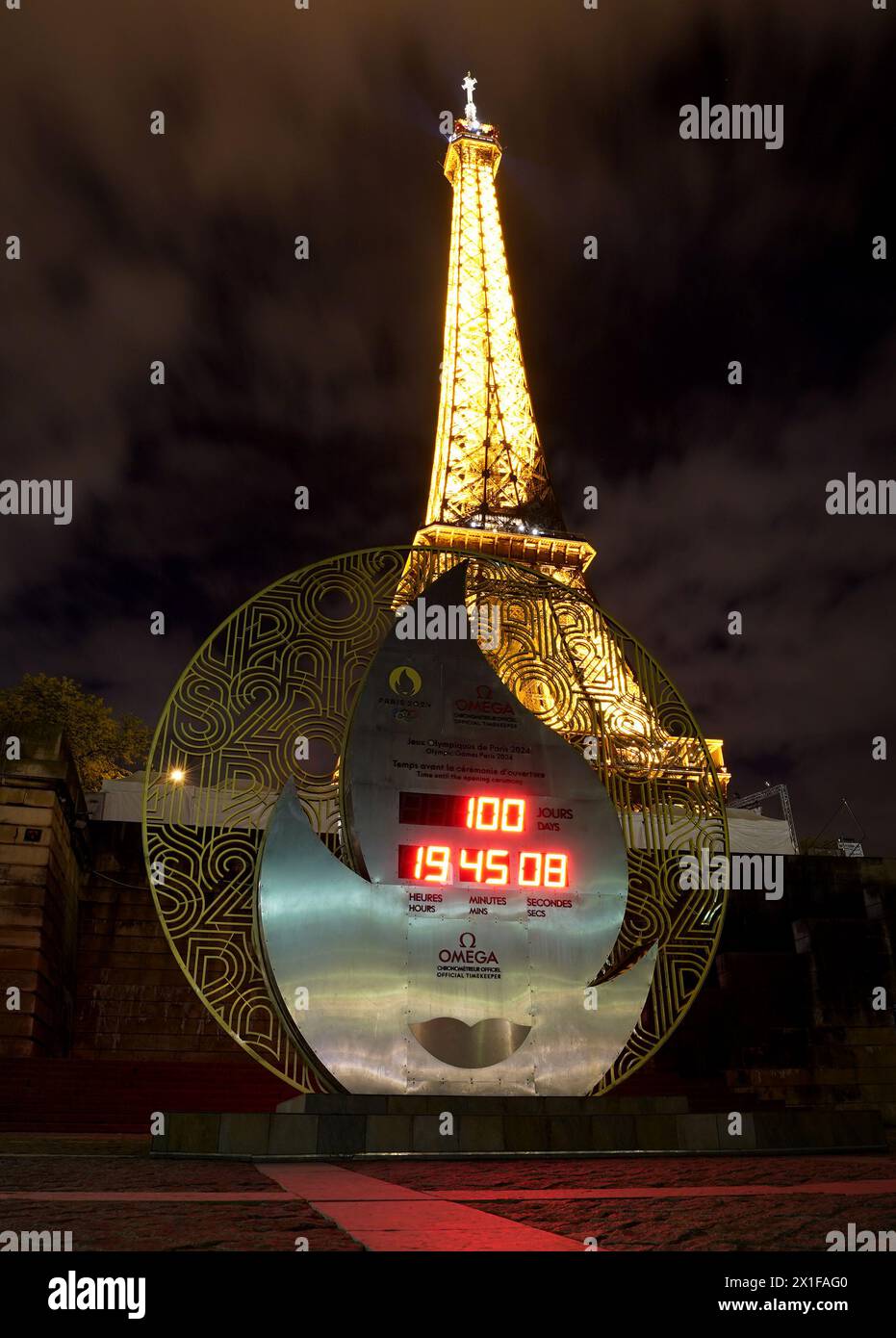 The Paris 2024 Countdown Clock near the Eiffel Tower in Paris, France ...