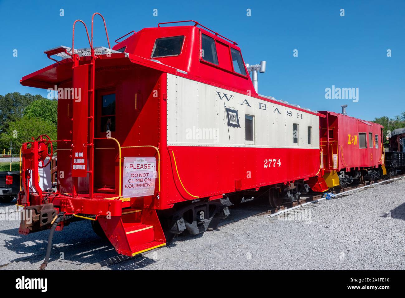 USA Tennessee TN Tennessee Valley Railroad Museum Red Wabash Caboose ...