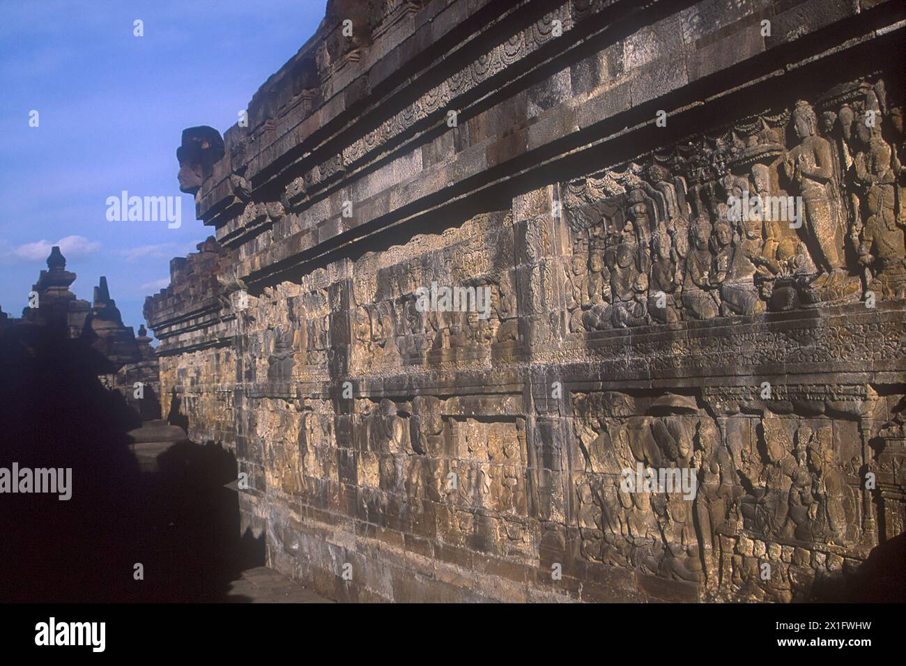 7th century mahayana buddhist temple hi-res stock photography and ...