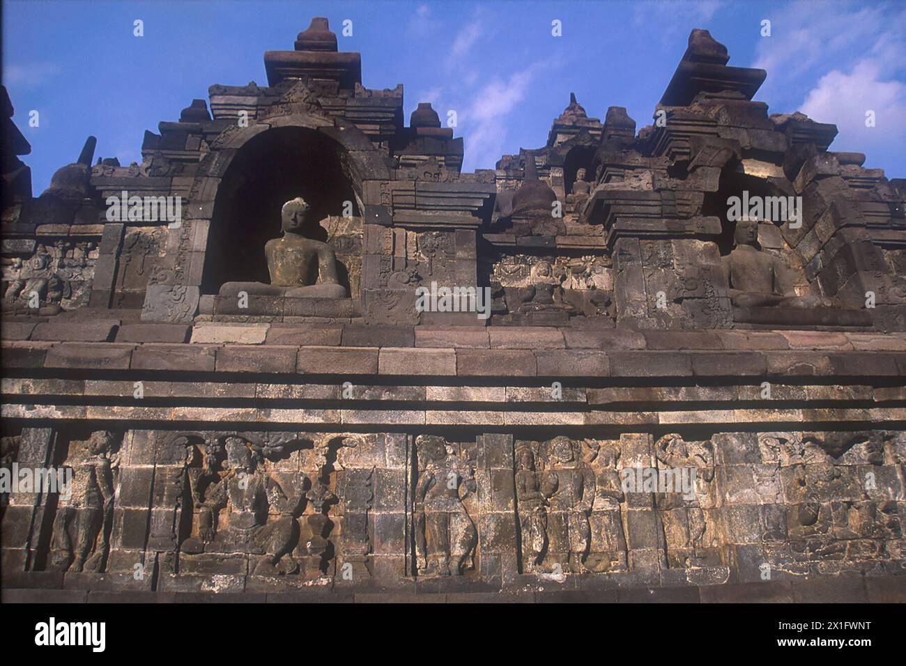 7th century mahayana buddhist temple hi-res stock photography and ...