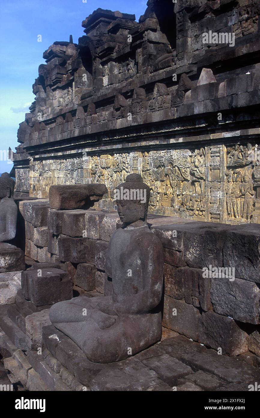 Buddha statue 7th century hi-res stock photography and images - Alamy