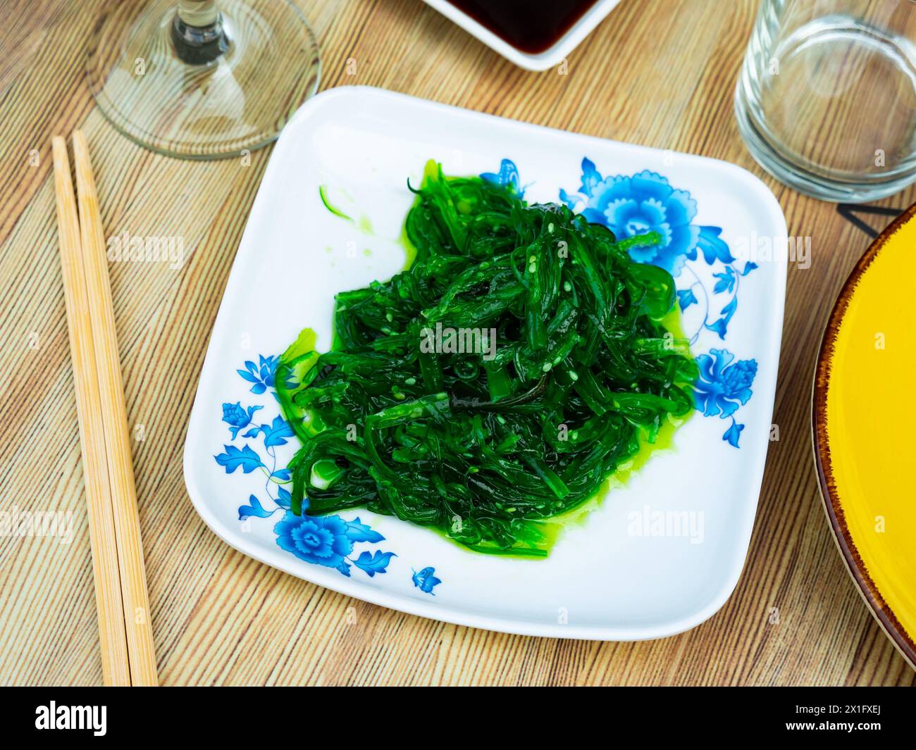 Goma wakame japanese seaweed salad Stock Photo - Alamy