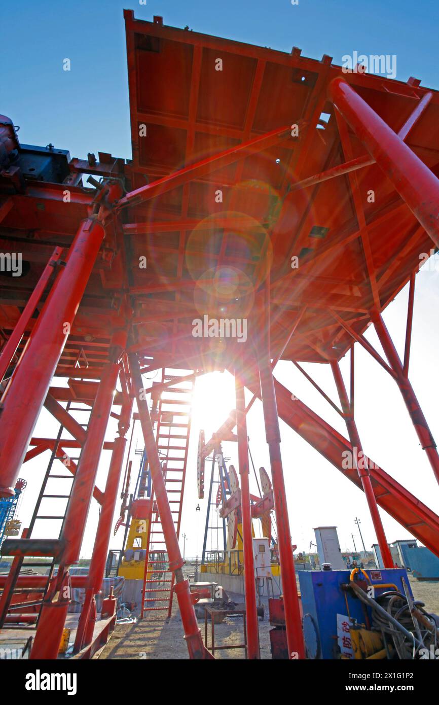 Oil rig and deck hi-res stock photography and images - Alamy