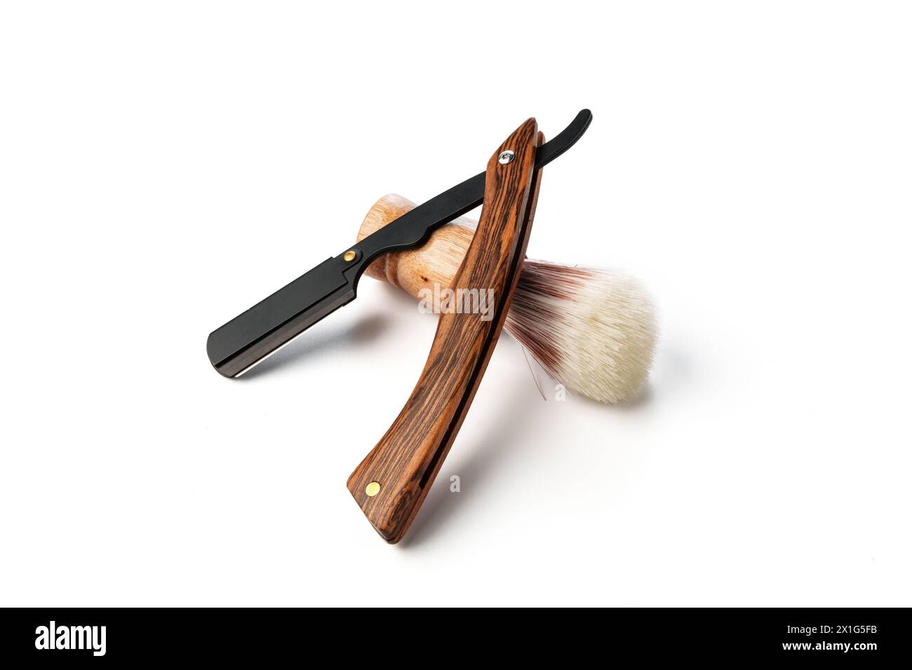 Vintage shaving razor and tools isolated on white Stock Photo - Alamy