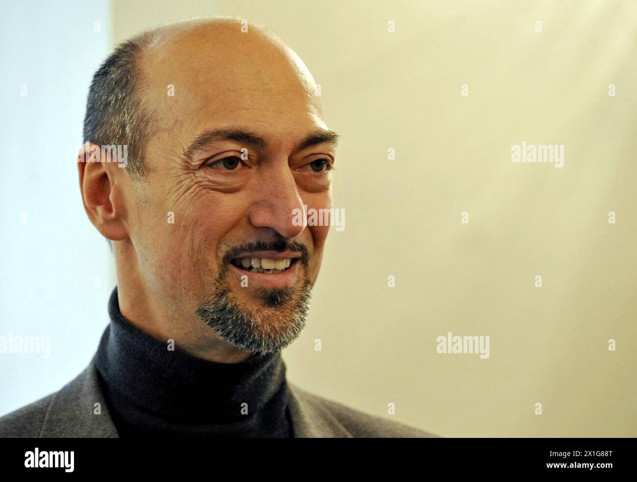 Artistical director hi-res stock photography and images - Alamy