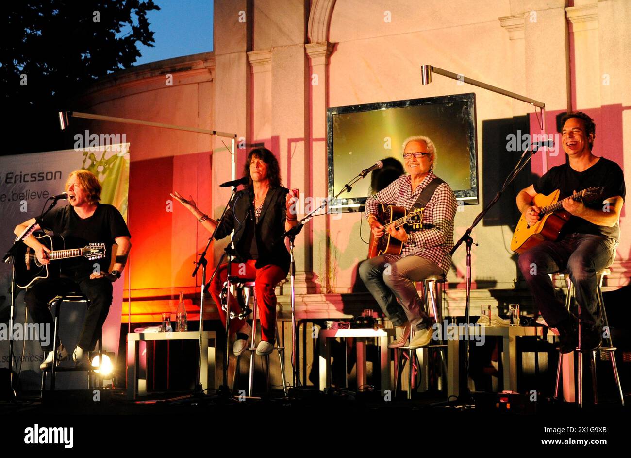 Kelly hansen hi-res stock photography and images - Alamy