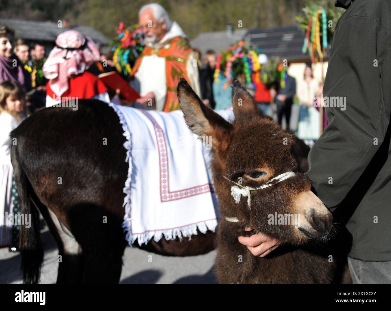 Austria - Easter Traditions - Traditional Palm Sunday procession with ...