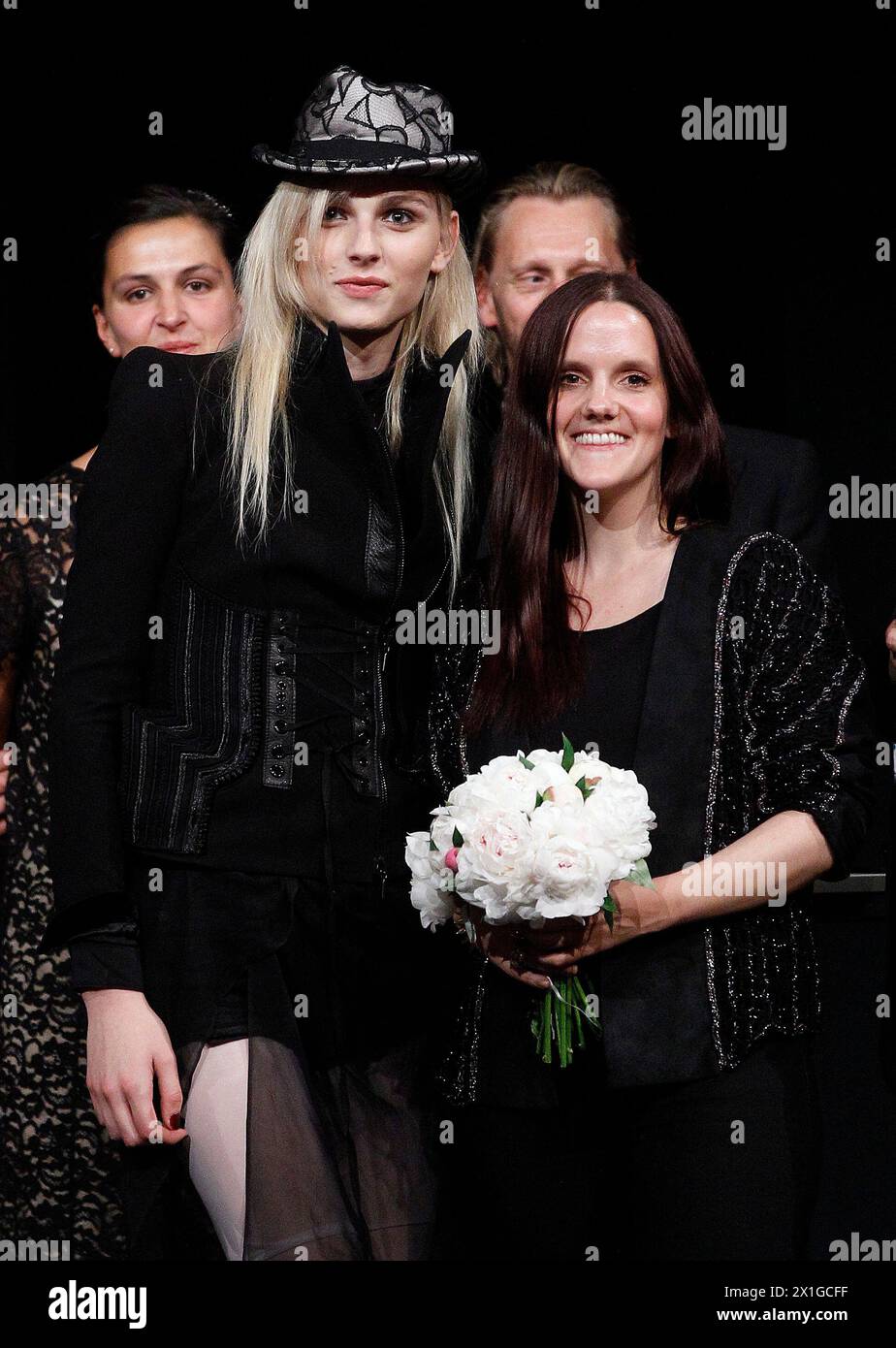 Super model Andrej Pejic presents designer Michaela Buerger the "Unit F ...