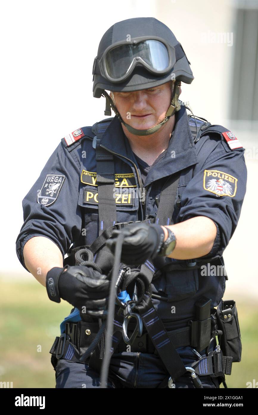 Fire training operations hi-res stock photography and images - Alamy