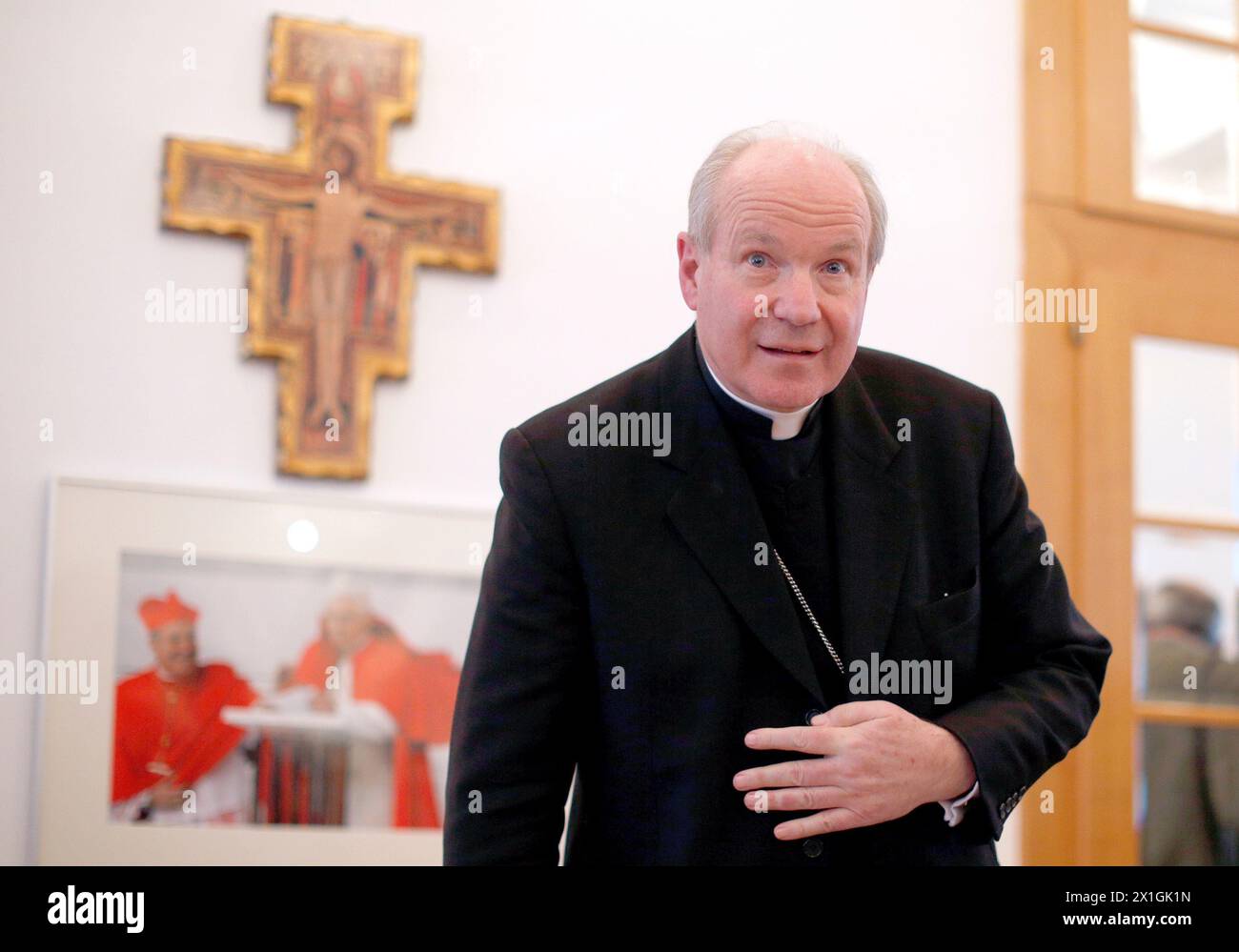 Cardinal christoph schonborn hi-res stock photography and images - Alamy