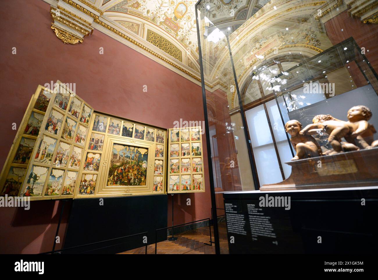 Arts and natural wonders rooms hi-res stock photography and images - Alamy