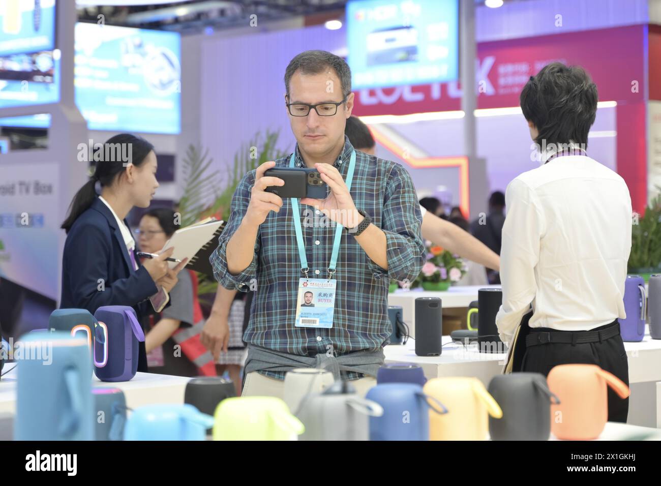 **CHINESE MAINLAND, HONG KONG, MACAU AND TAIWAN OUT** The 135th session of the China Import and ...