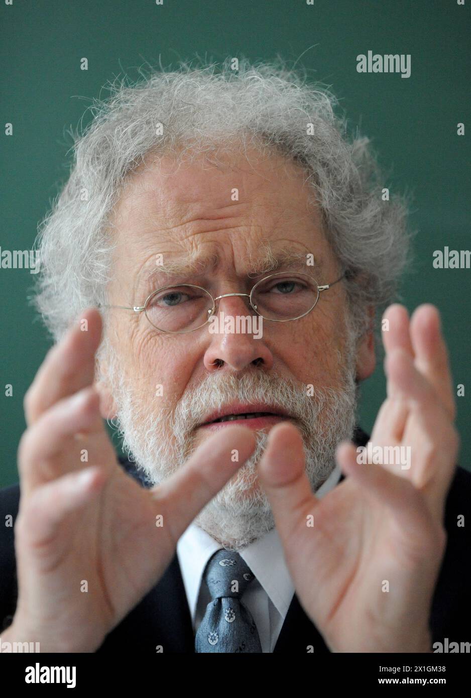 The austrian quantum physicist Anton Zeilinger at the press conference ...
