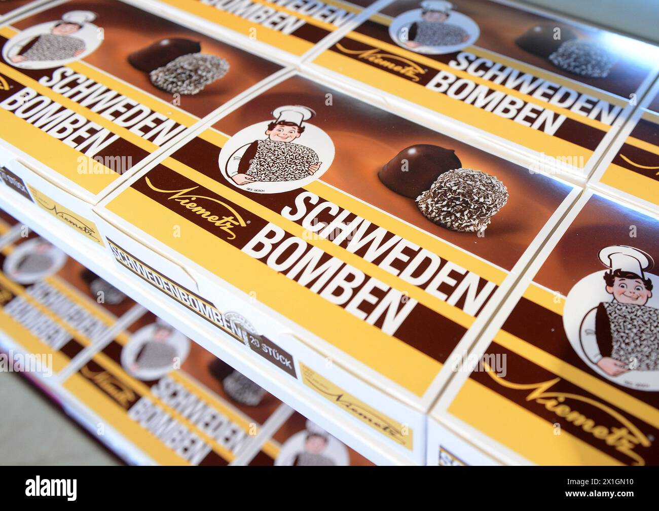 Heidi chocolat hi-res stock photography and images - Alamy