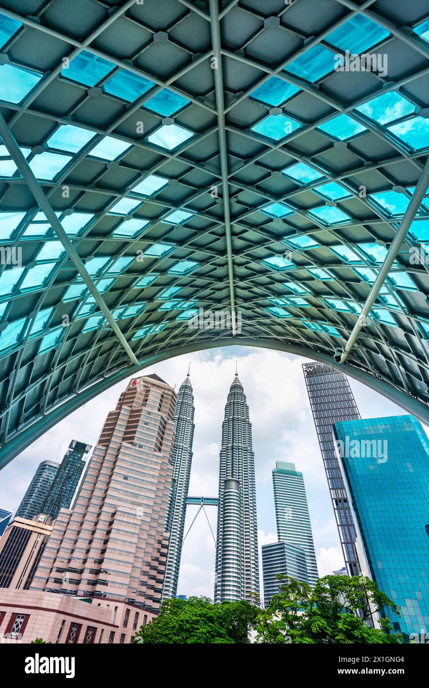 Kuala Lumpur,Malaysia-April 16 2023:An exquisite pedestrian bridge ...