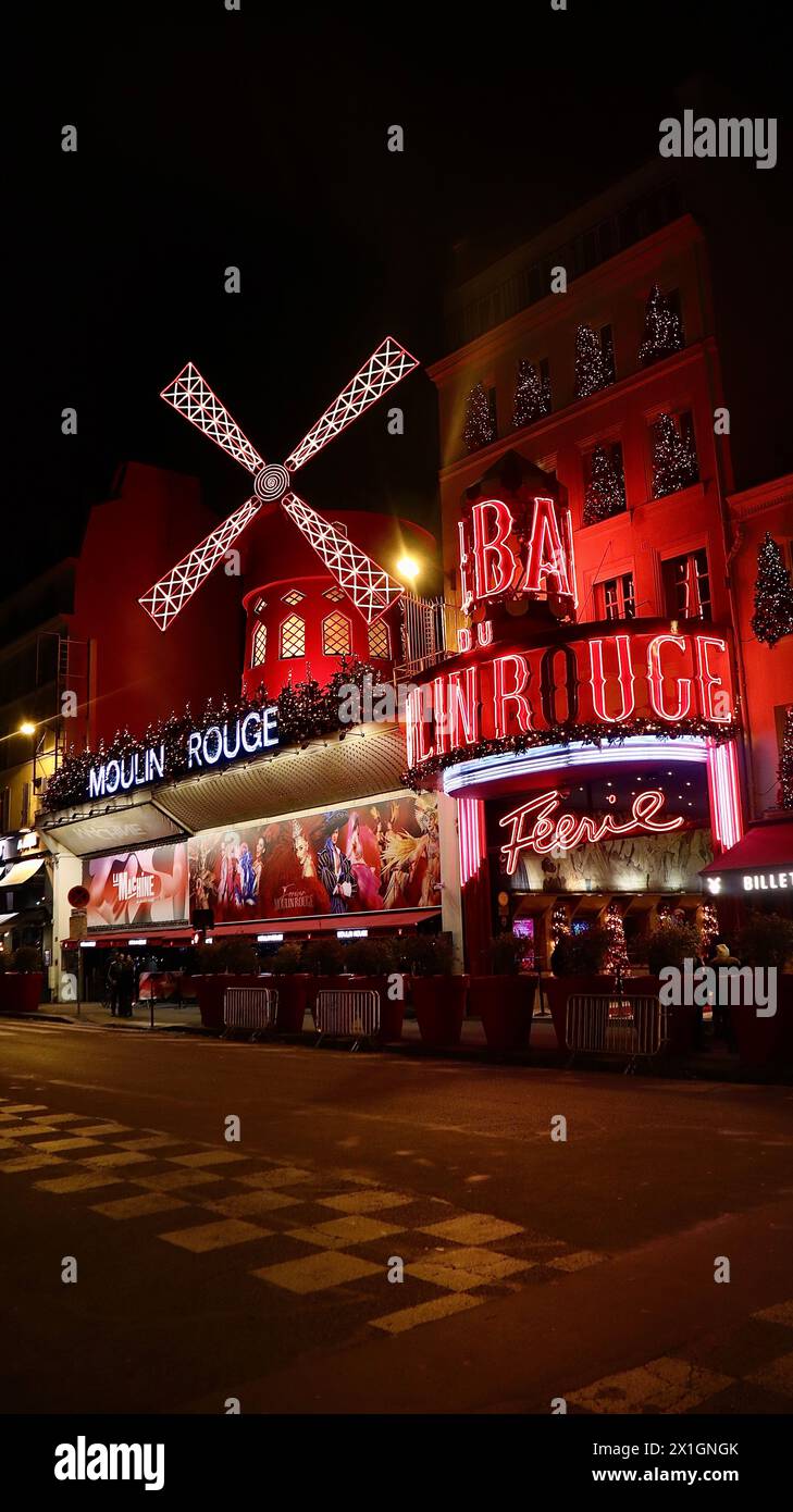 Rouge paris hi-res stock photography and images - Alamy