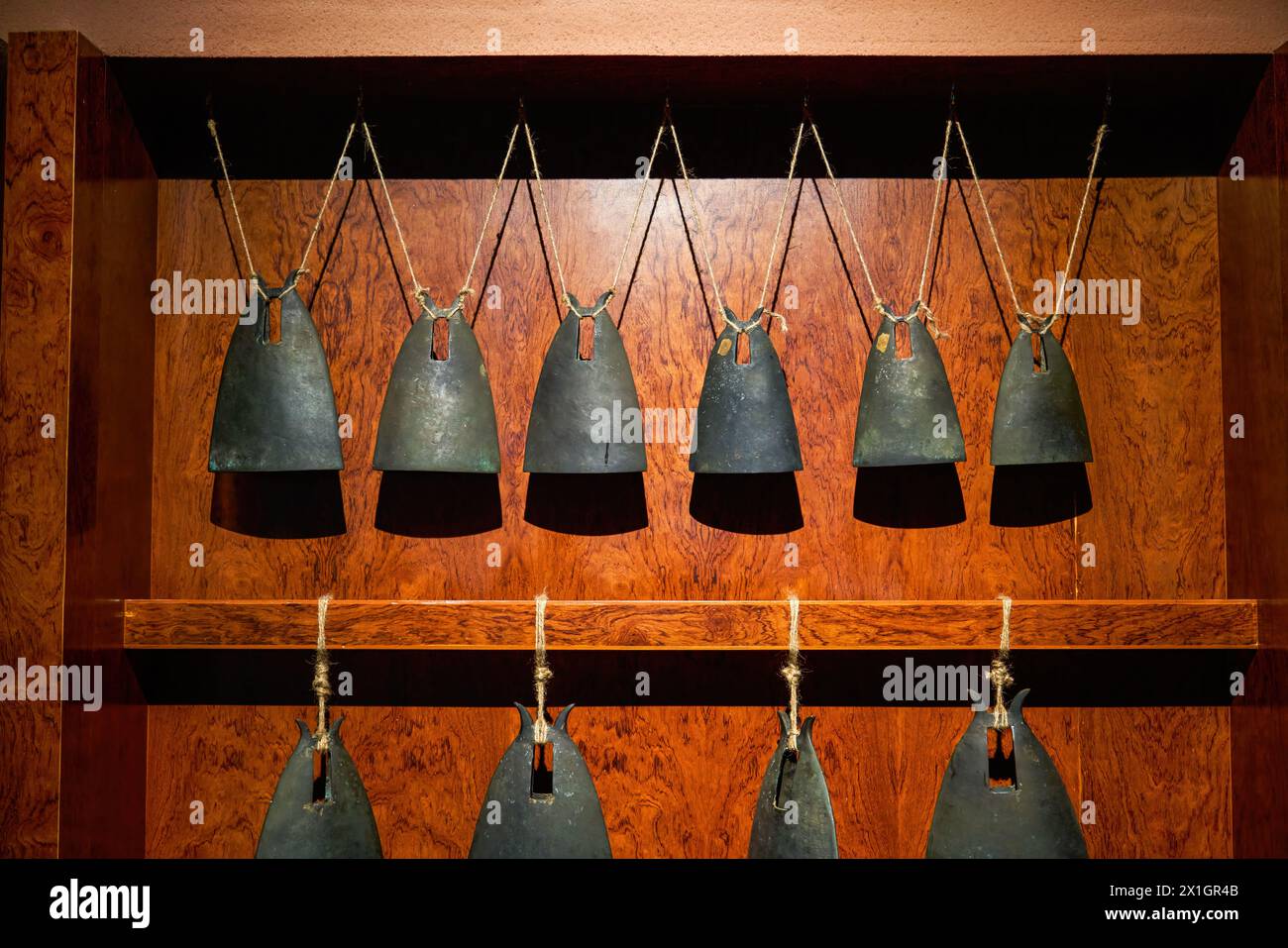 Traditional Chinese percussion instrument set Stock Photo - Alamy