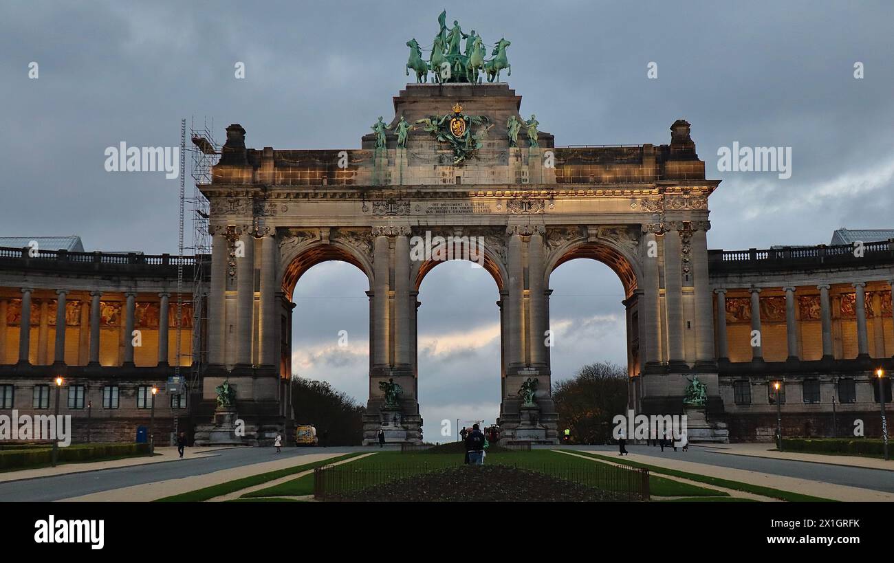 Cinquantenaire Monument Brussels Belgium Europe Stock Photo - Alamy