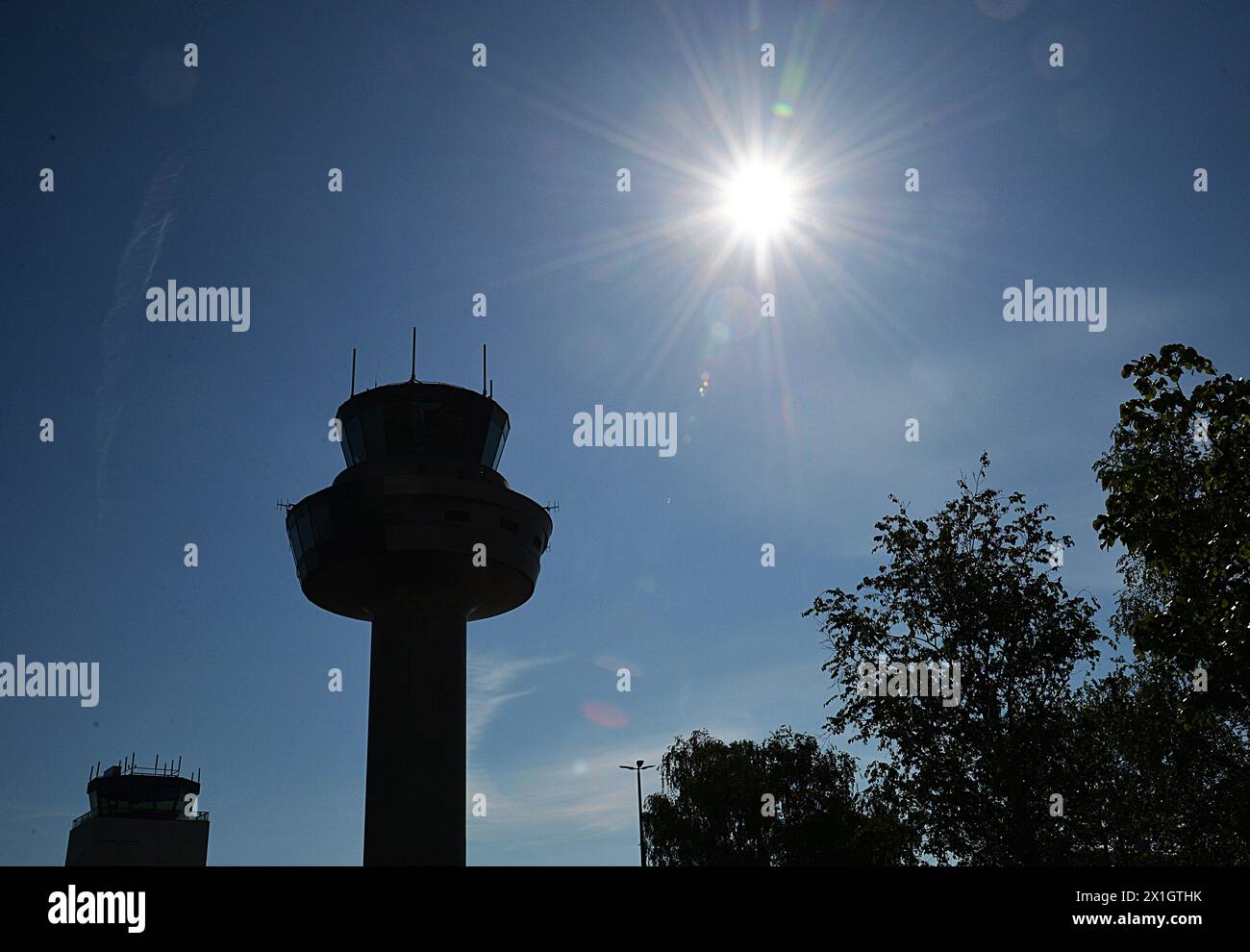 In a joint project with Austro Control, Salzburger Flughafen GmbH ...