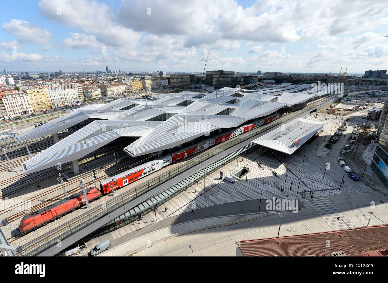 Feature - Vienna Central Station: Construction works on 21 August 2014 ...
