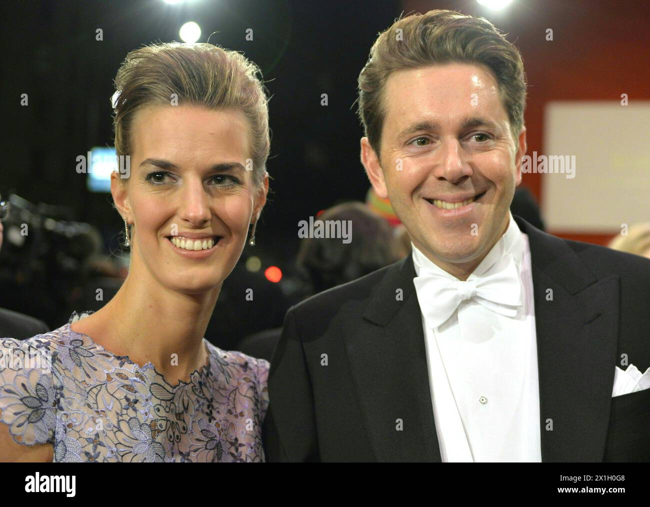 Begleitung where hi-res stock photography and images - Alamy