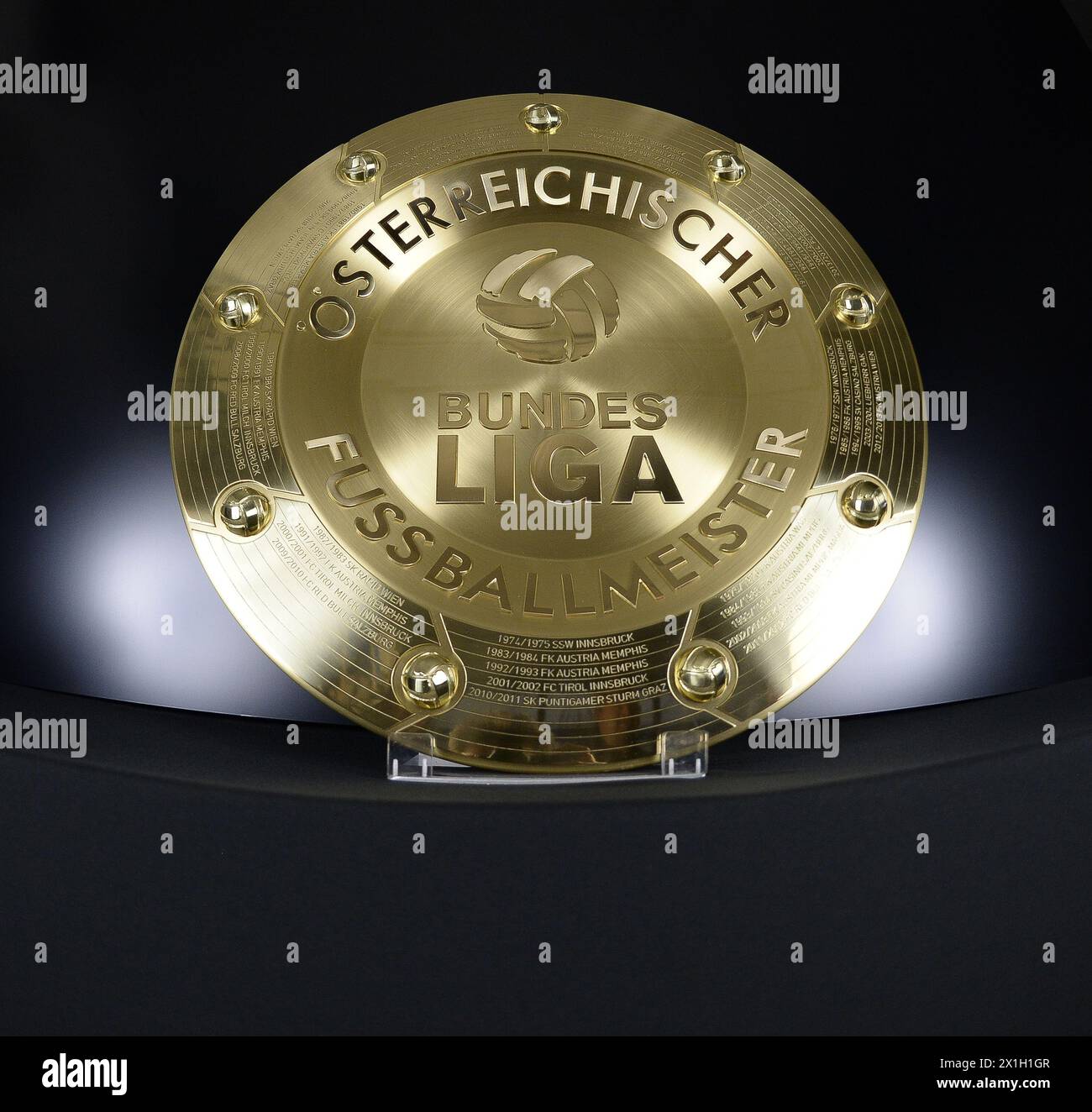 Austrian bundesliga trophy hi-res stock photography and images - Alamy