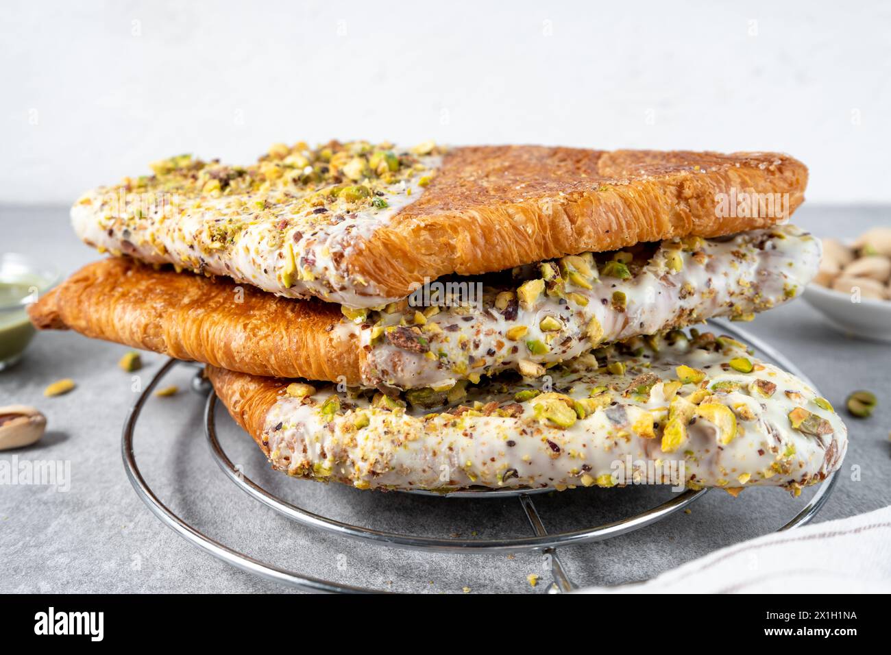Flat Croissant, Trendy Pastry, Croissant with Pistachio Glaze and ...