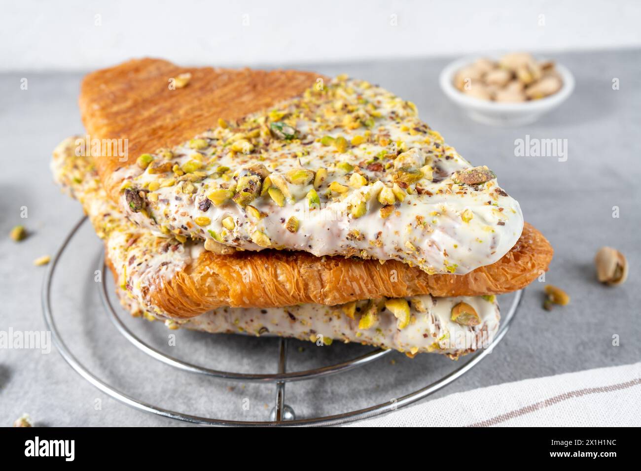 Flat Croissant, Trendy Pastry, Croissant with Pistachio Glaze and ...
