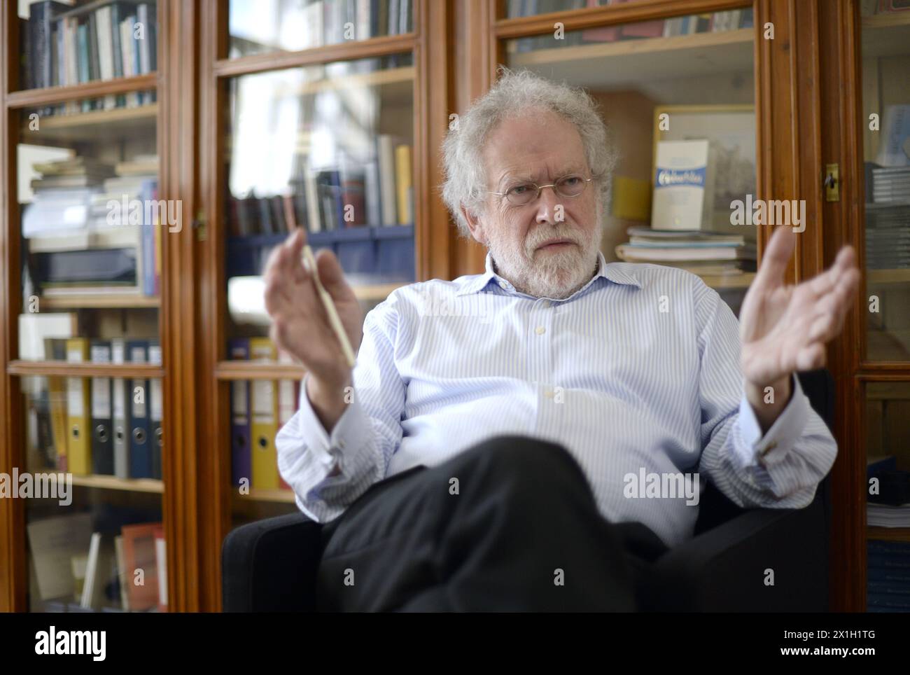 Vienna - Anton Zeilinger during interview with Austria Presse Agentur ...