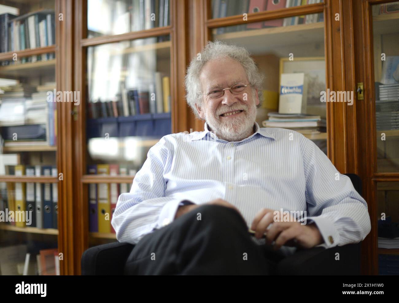 Vienna - Anton Zeilinger during interview with Austria Presse Agentur ...