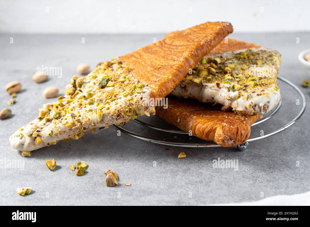 Flat Croissant, Trendy Pastry, Croissant with Pistachio Glaze and ...