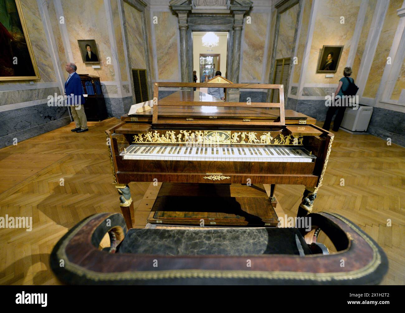 The collection of old musical instruments of the Museum of Fine Arts ...