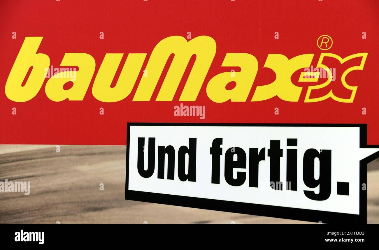 Logo baumax hi-res stock photography and images - Alamy